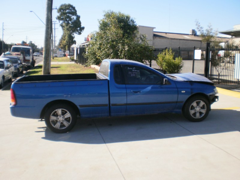 Falcon Bf Ute – Ford Pro Wreckers